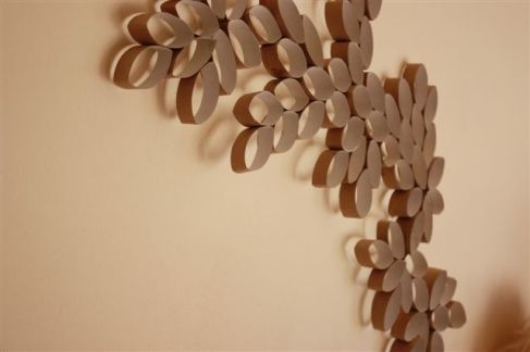 Wall Art using toilet paper cores – Making Studio