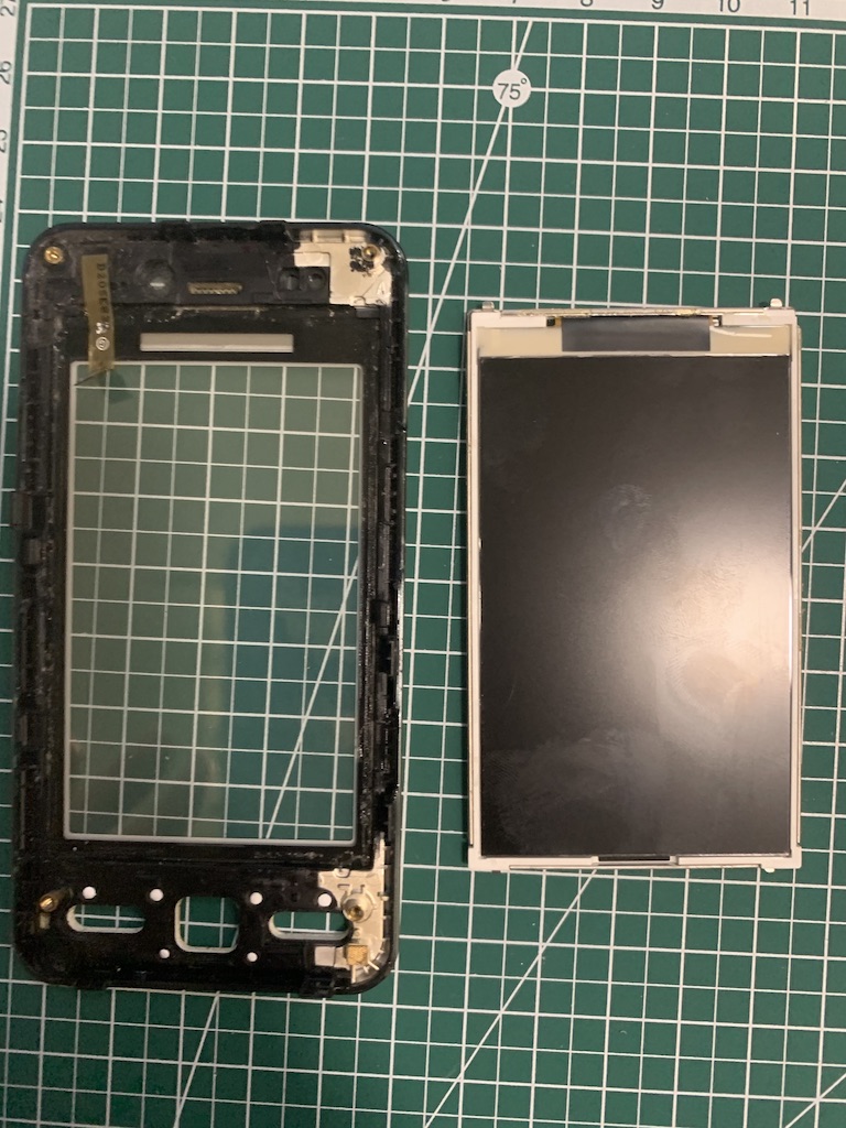 Old Samsung Phone Teardown – Making Studio