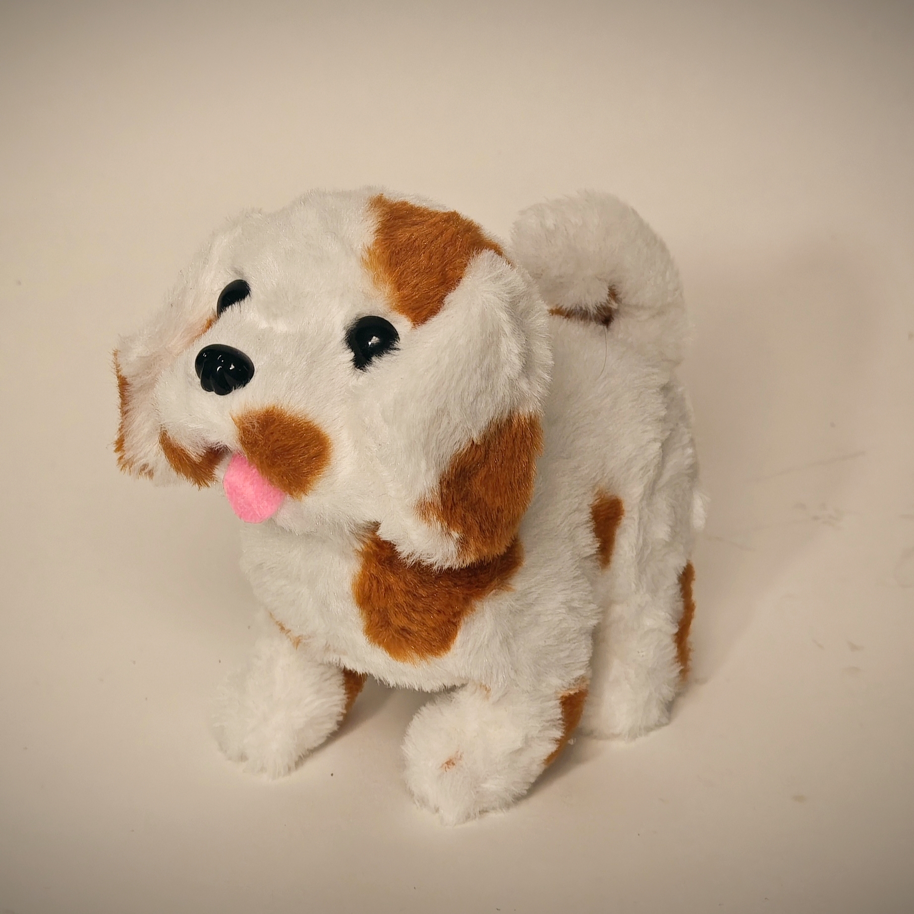 Lynn’s Puppy Toy Reacts to Your Call – Making Studio